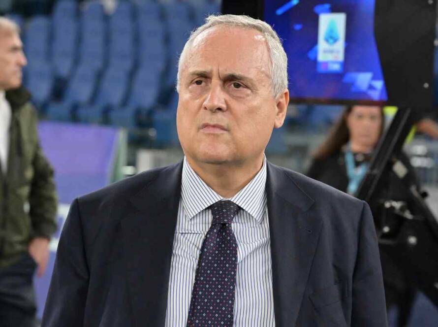 Pagato 100 milioni e finisce in tribuna: pugno duro in Premier League ...