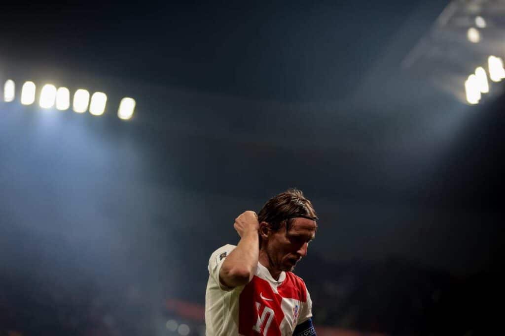 "Non ho l'età...", e invece sì: il Milan studia il rinnovo per Luka ...